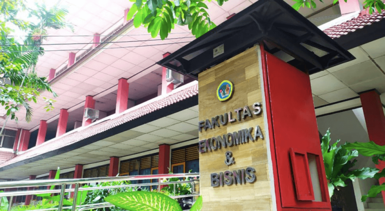 Pendaftaran Penerimaan Mahasiswa Baru Untag Semarang - Data Pendidikan