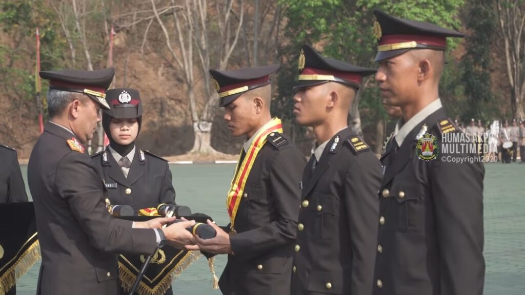 Berapa Biaya Masuk AKPOL? - Data Pendidikan